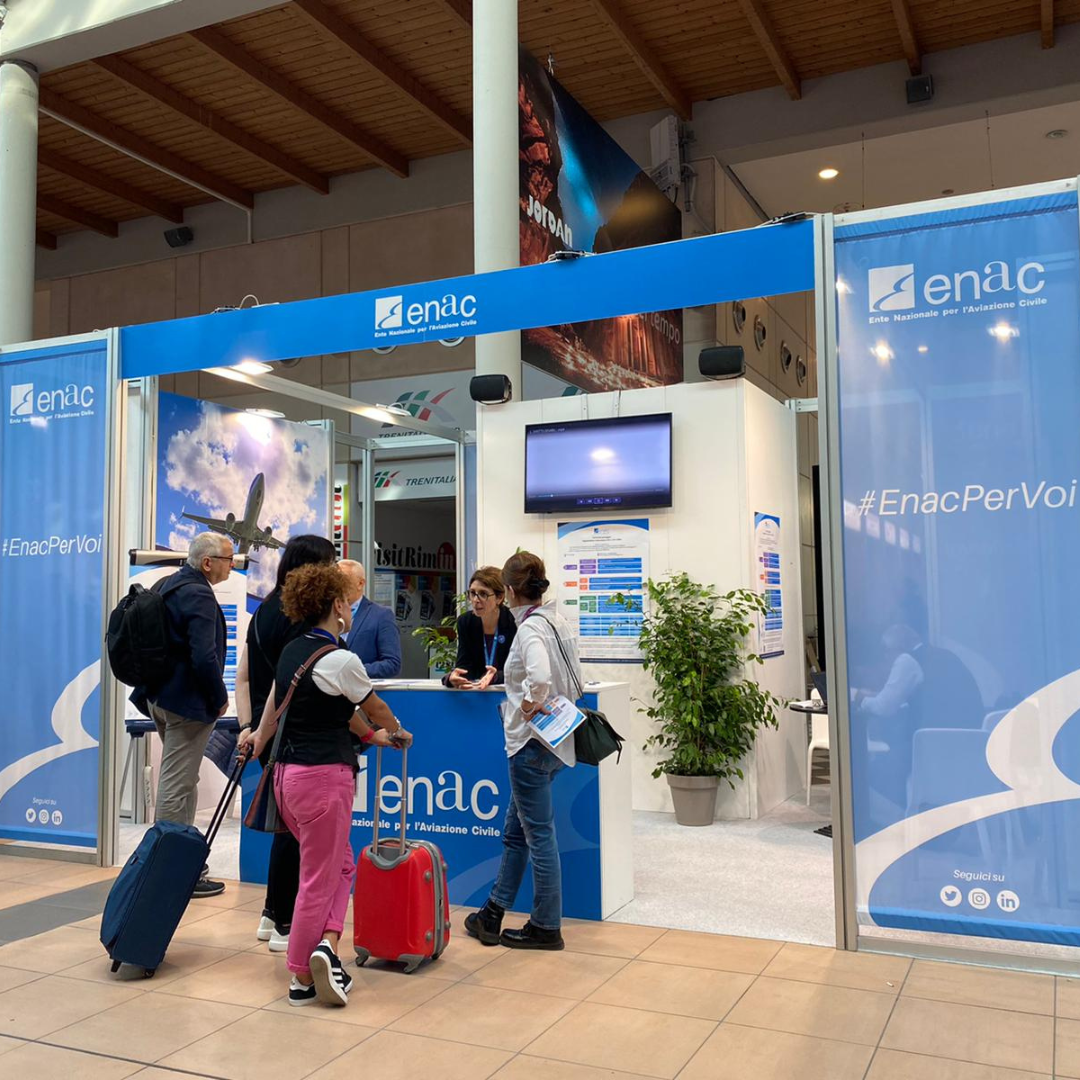 Stand Enac al TTG di Rimini: Presidente e DG a convegni sui diritti dei ...